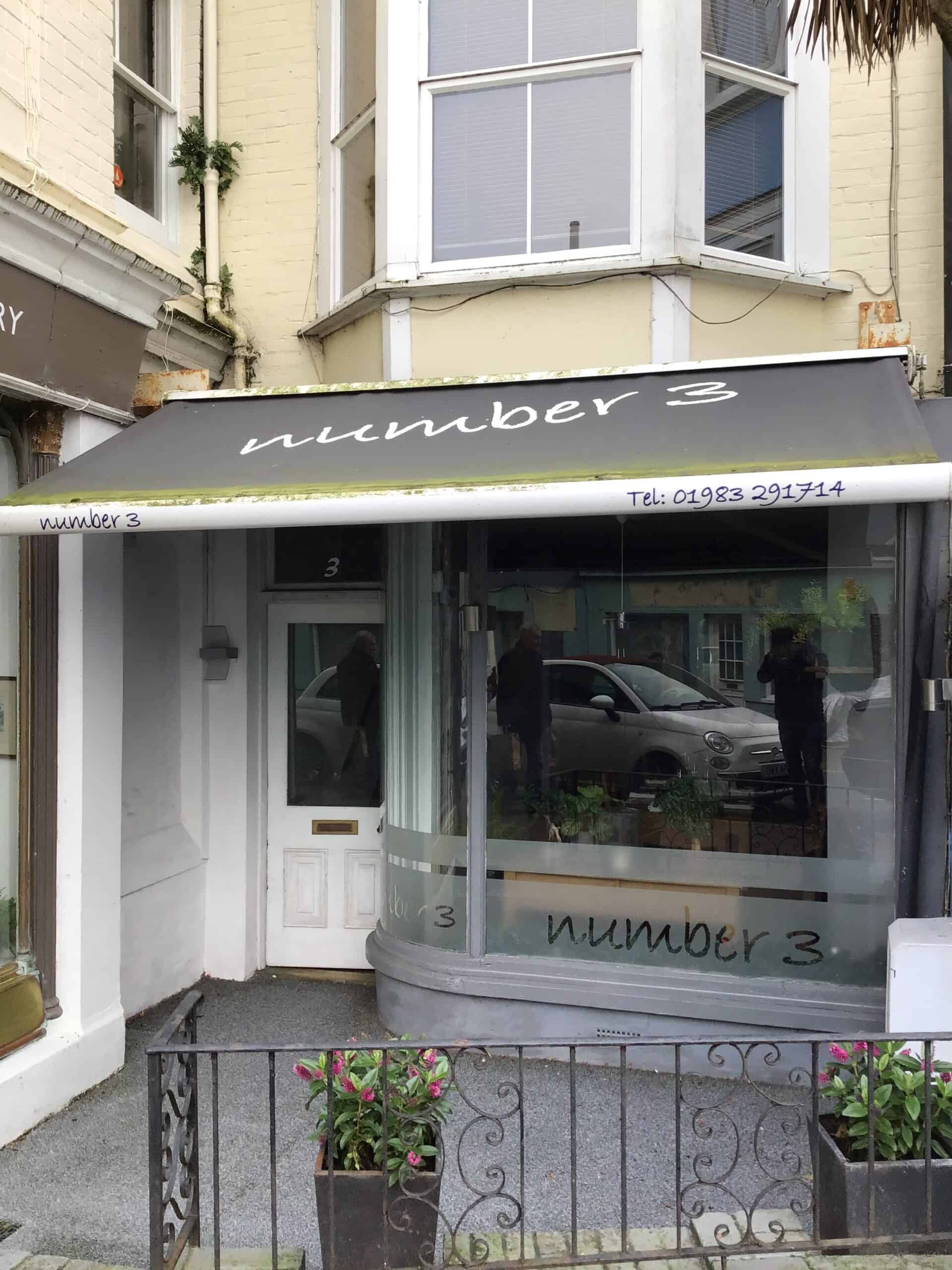 Number 3 Restaurant | Cowes Harbour Directory